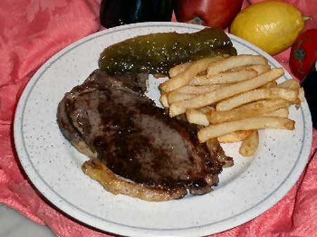 Bistec con patatas fritas | The cook monkeys