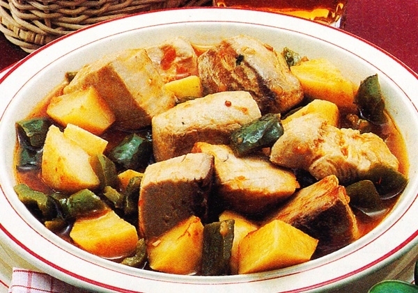 Guiso de atún con patatas | The cook monkeys