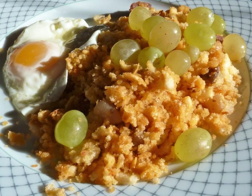 Gachas migas murcianas | The cook monkeys